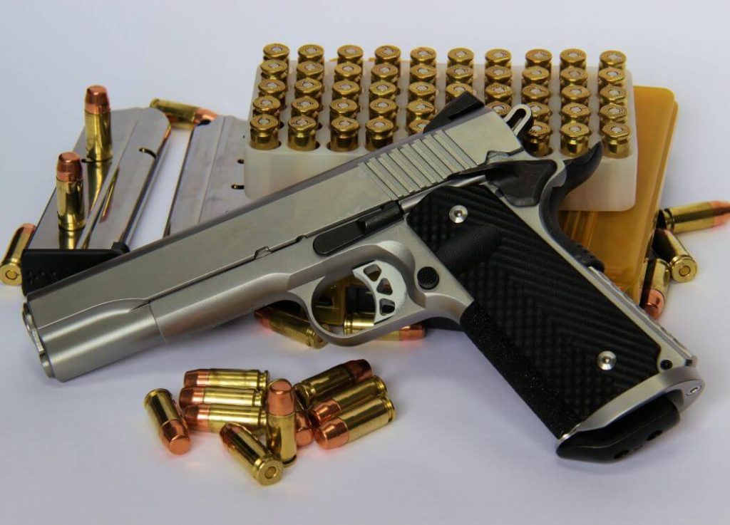 How Many Bullets Does a Semi-Automatic Pistol Hold?